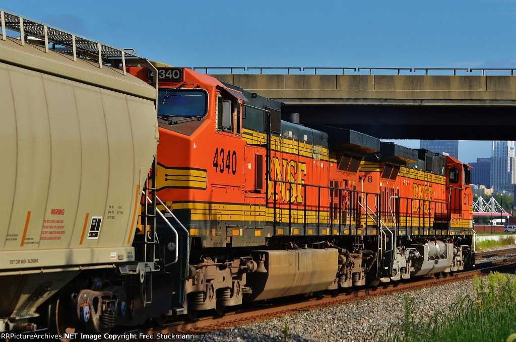 BNSF 4340